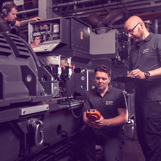 Wij bedenken en (her)ontwikkelen maatwerk software | SST Software